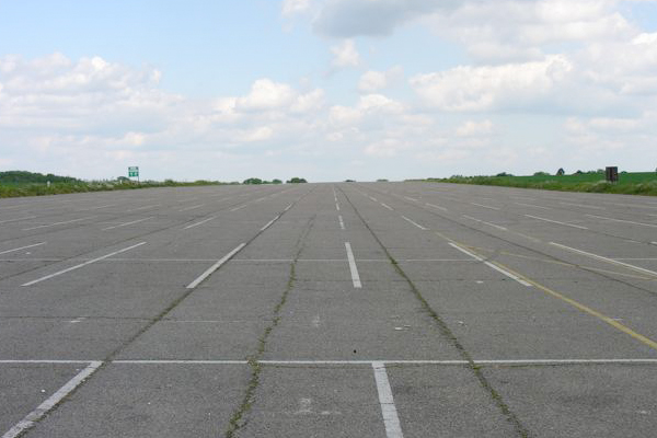 Looking north from south - Runways Farm